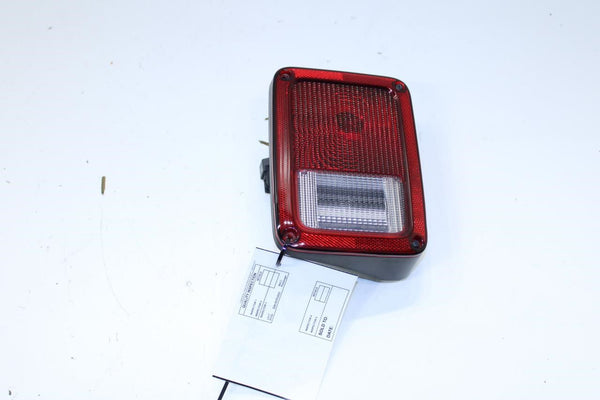 07-18 Jeep Wrangler Sahara Rear Passenger RH Side Tail Light Lamp ...